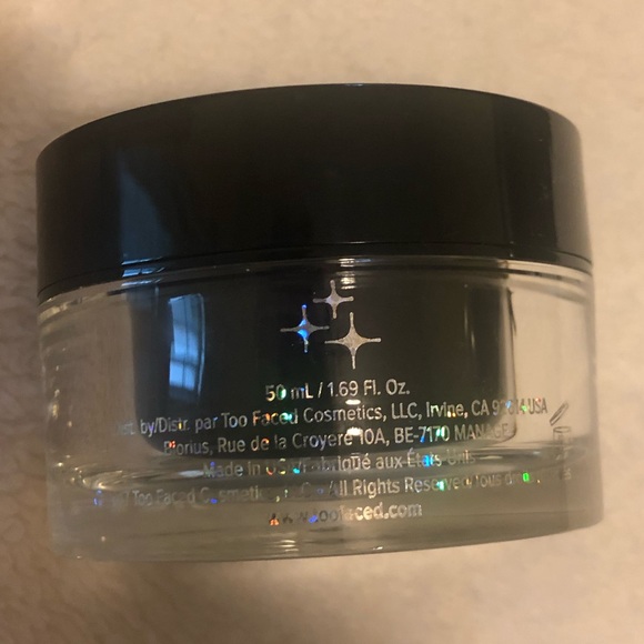 Too Faced | Skincare | Too Faced Glow Job Glitter Mask | Poshmark